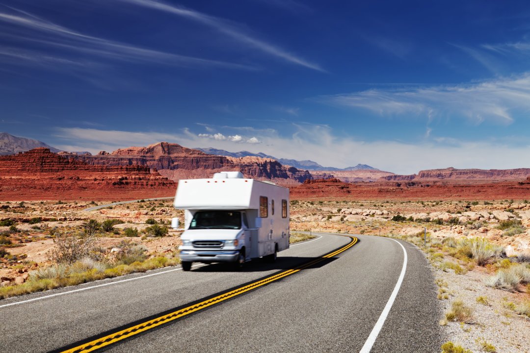 Campers & Campervans | Connections.be